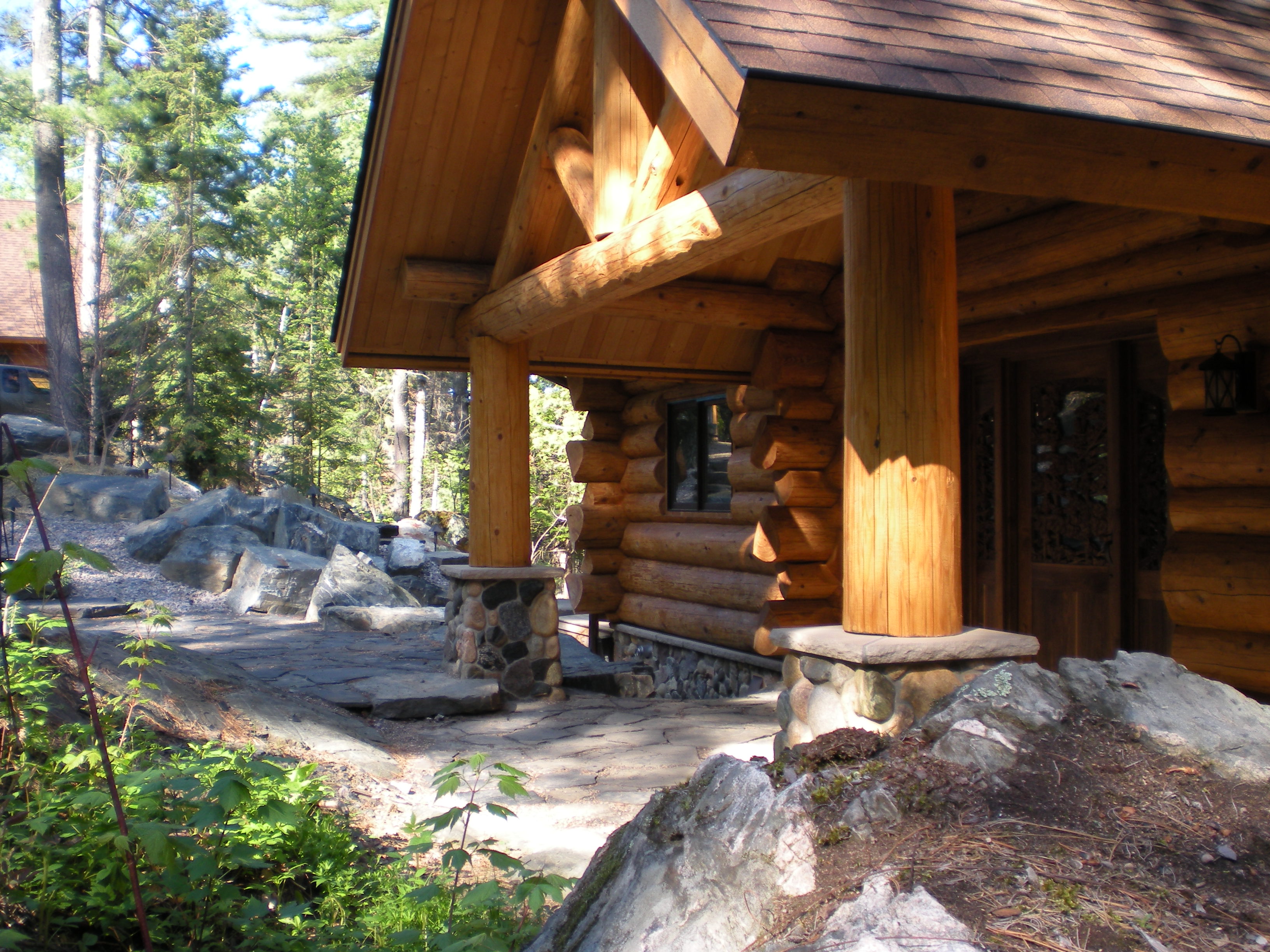 Covered Entryway Log