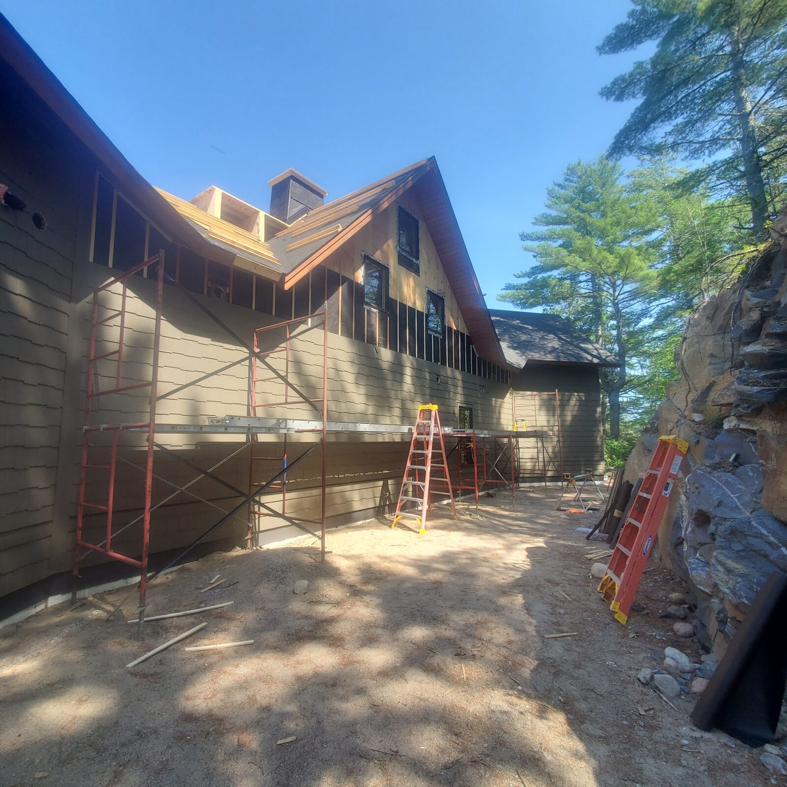 Timber trusses and siding - Huisman Concepts